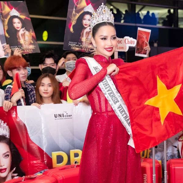 Ngọc Châu chỉ mang 6 vali hành lý sang Mỹ thi Miss Universe 2022