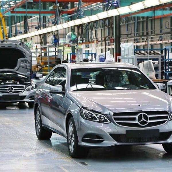 Mercedes-Benz AG thành lập thêm công ty mới ở Việt Nam, tách biệt MBV
